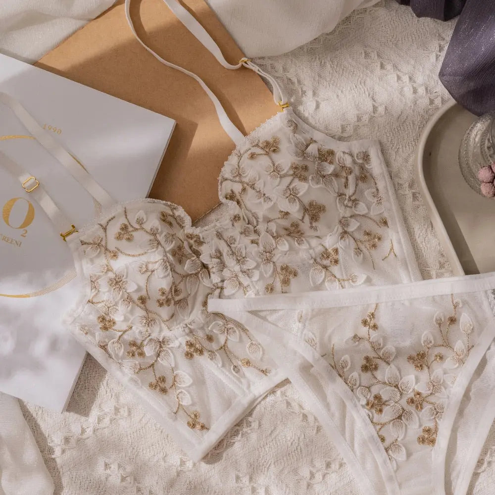 Steal Your Heart Bra Sets - Lacy Nighty